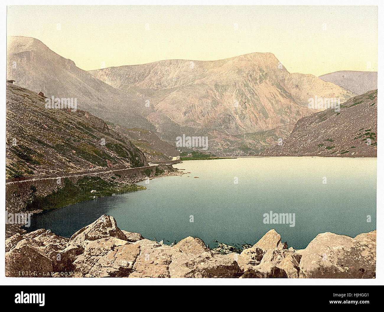 Lake Ogwen, Nant Francon (i.e. Nant Ffrancon) Pass, Wales - Photochrom ...