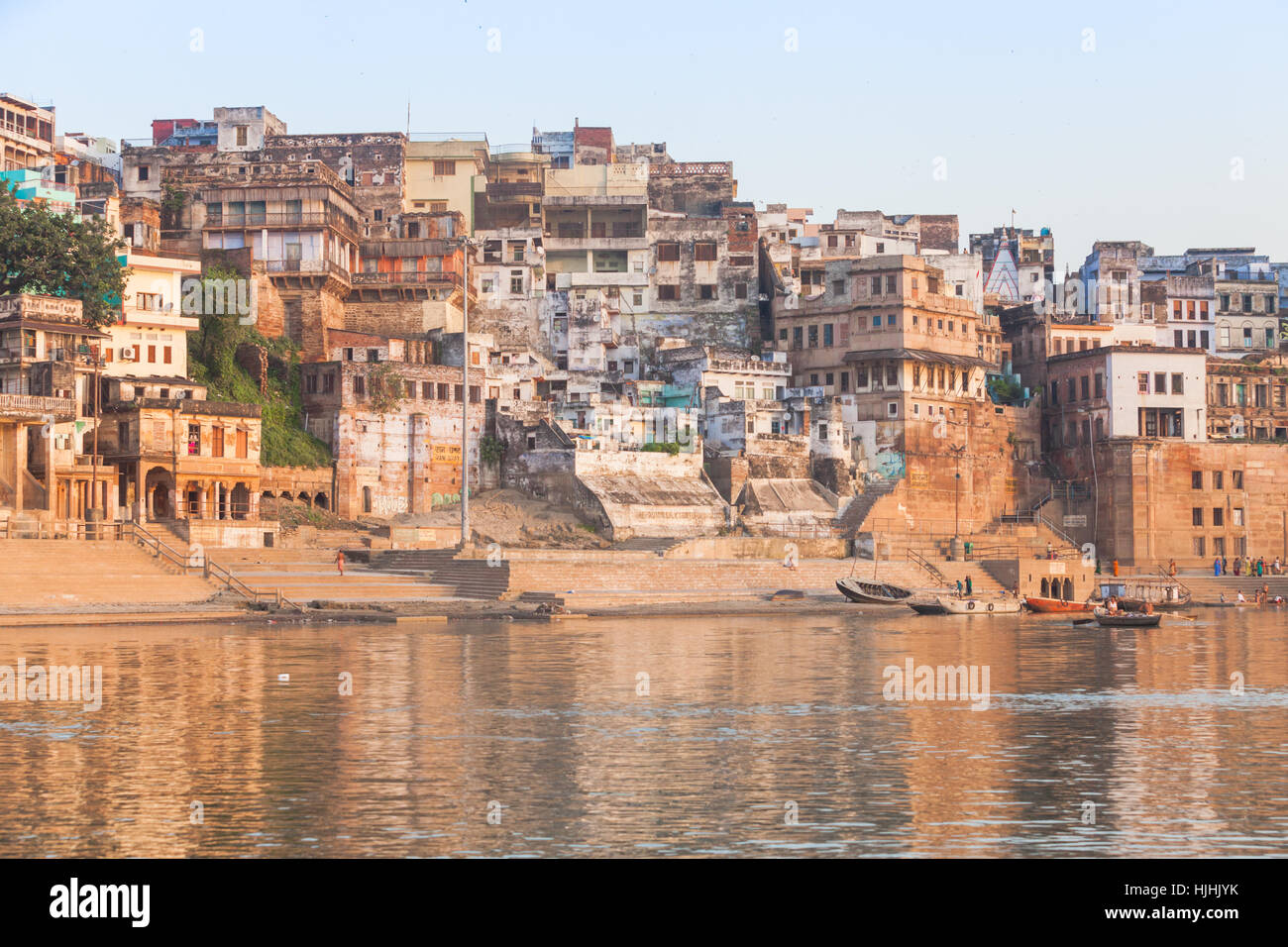 Buildings and ghats alongside the River Ganges, at Veranasi, Uttar ...