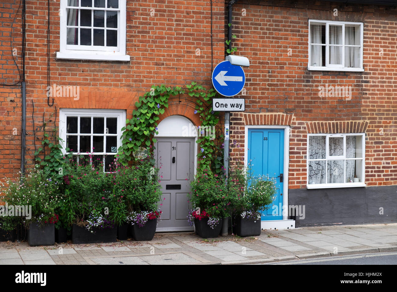 One Way road sign, Woodbridge, Suffolk, UK Stock Photo - Alamy