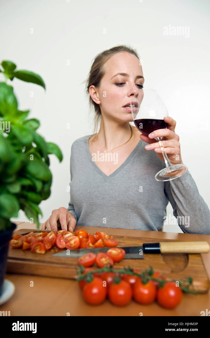 woman, housewife, drink, drinking, bibs, wine, alcohol, boil, cooks ...