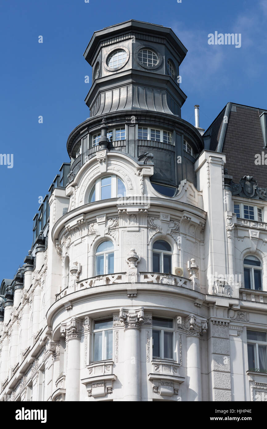 style of construction, architecture, architectural style, old building ...