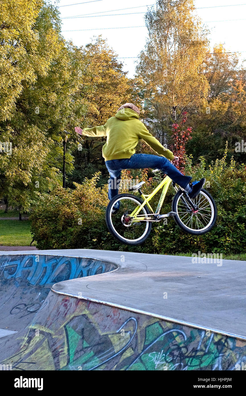 sport, sports, ride, spring, bouncing, bounces, hop, skipping, frisks ...