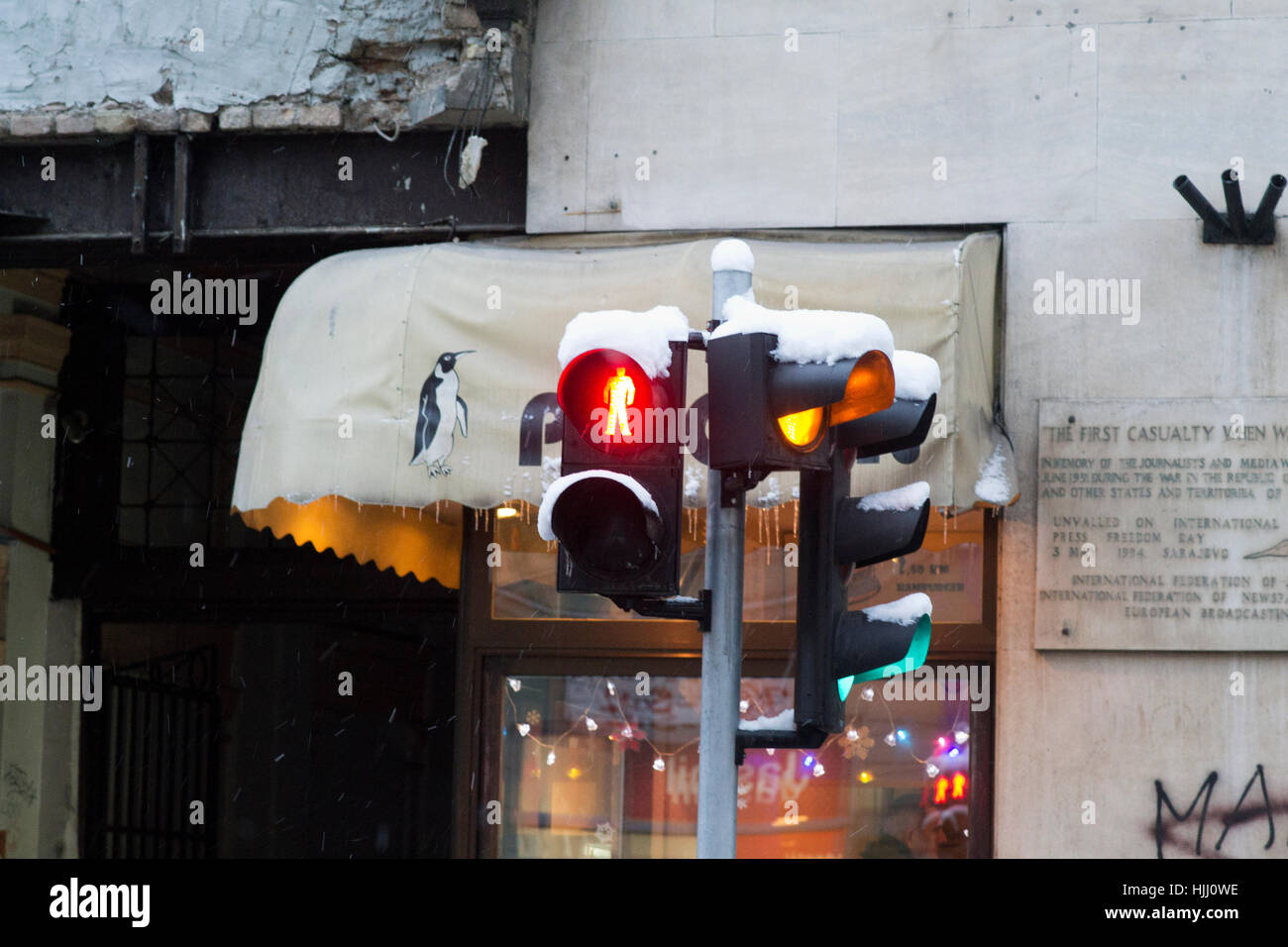 Food traffic lights hi-res stock photography and images - Alamy