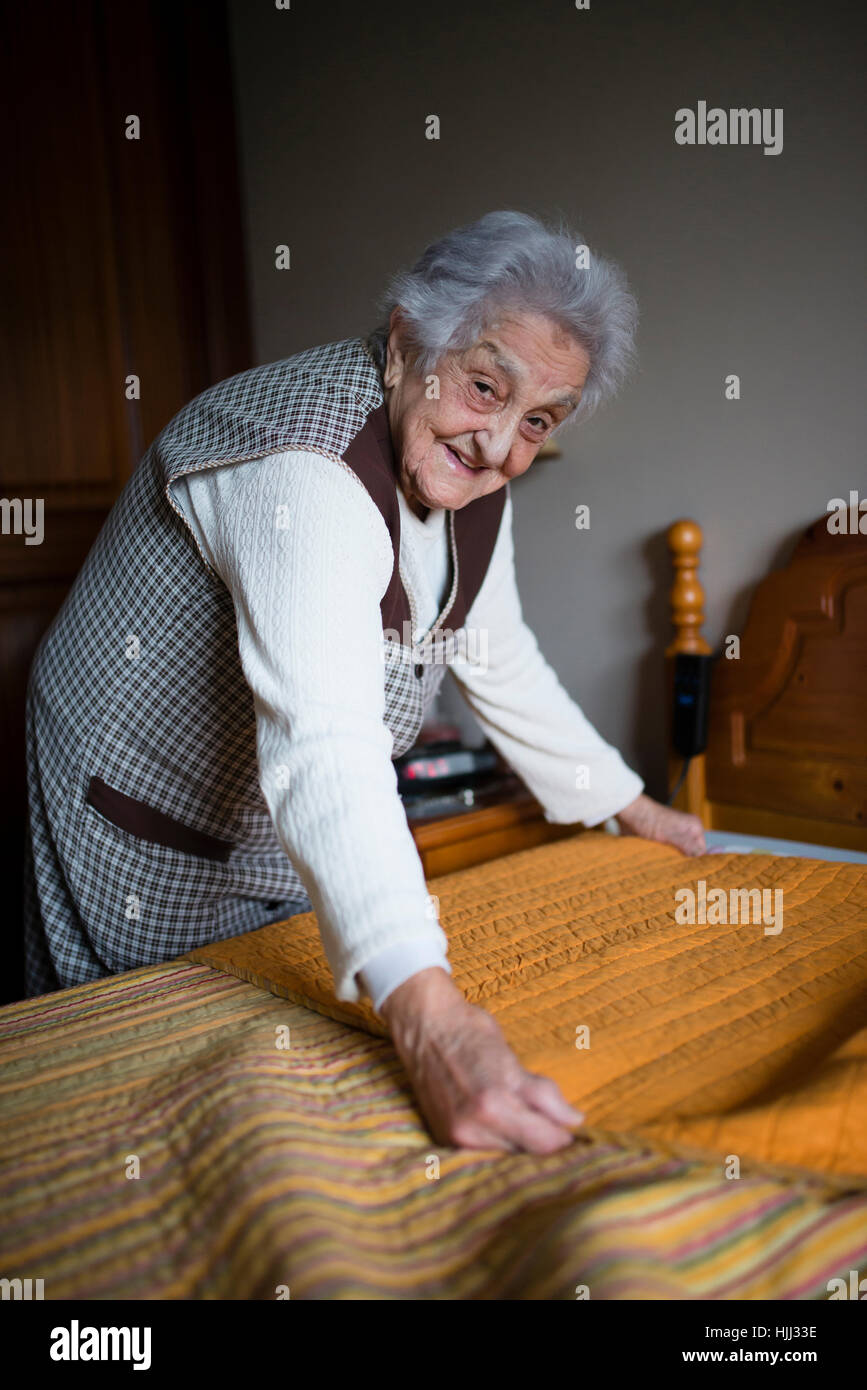 100 sheets hi-res stock photography and images - Alamy