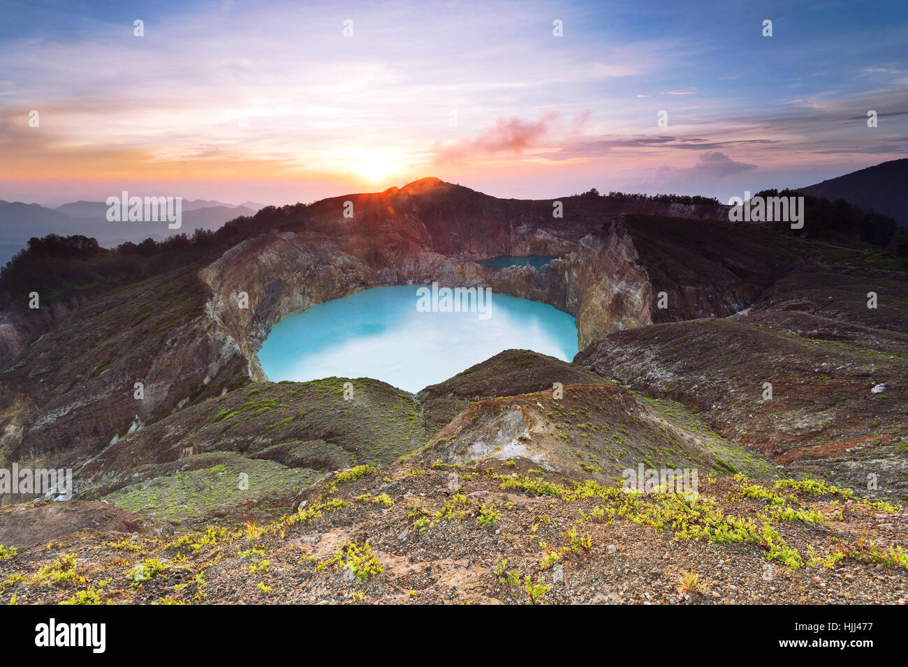 Nuwa hi-res stock photography and images - Alamy