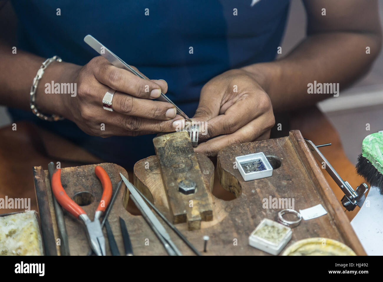 Jeweler hi-res stock photography and images - Alamy
