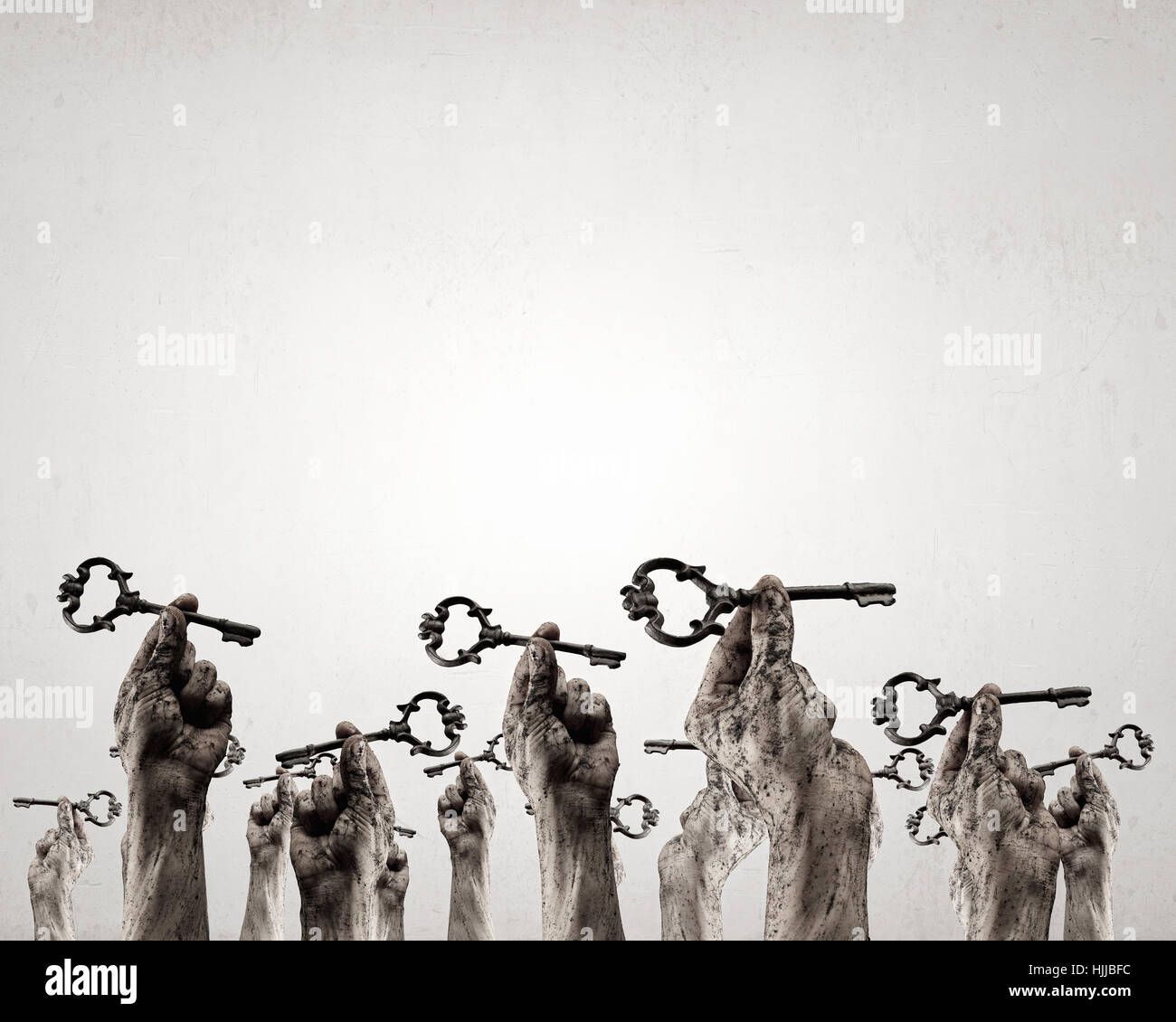 Showing keys in hand hi-res stock photography and images - Alamy