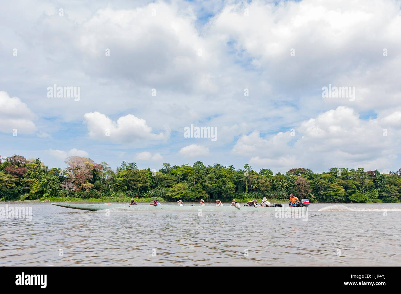 Papua new guinea sepik river canoe hi-res stock photography and images ...