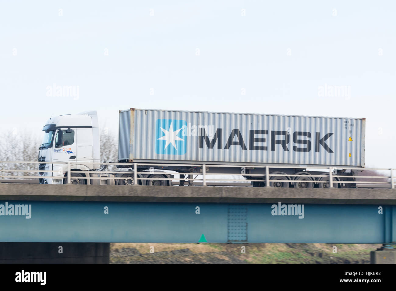 Container Lorry High Resolution Stock Photography and Images - Alamy