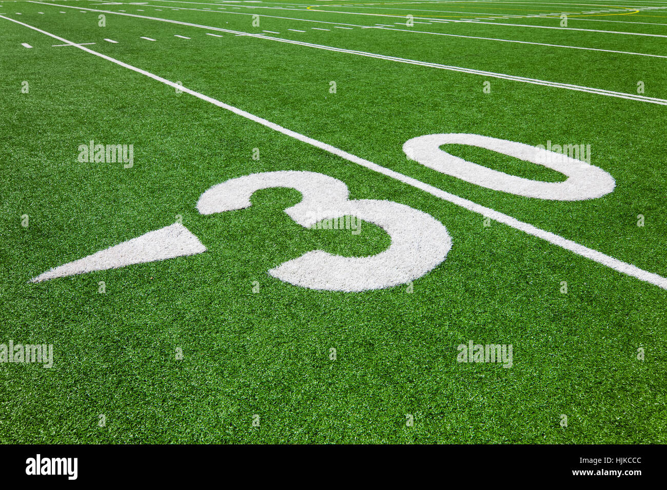 30 yard marker hi-res stock photography and images - Alamy