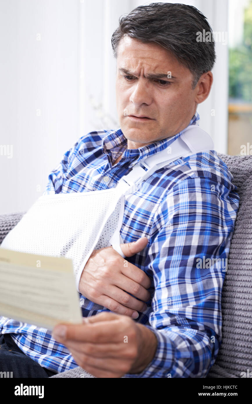 Angry letter hi-res stock photography and images - Alamy