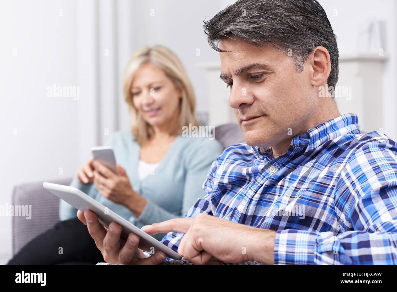 Digital devices hi-res stock photography and images - Alamy