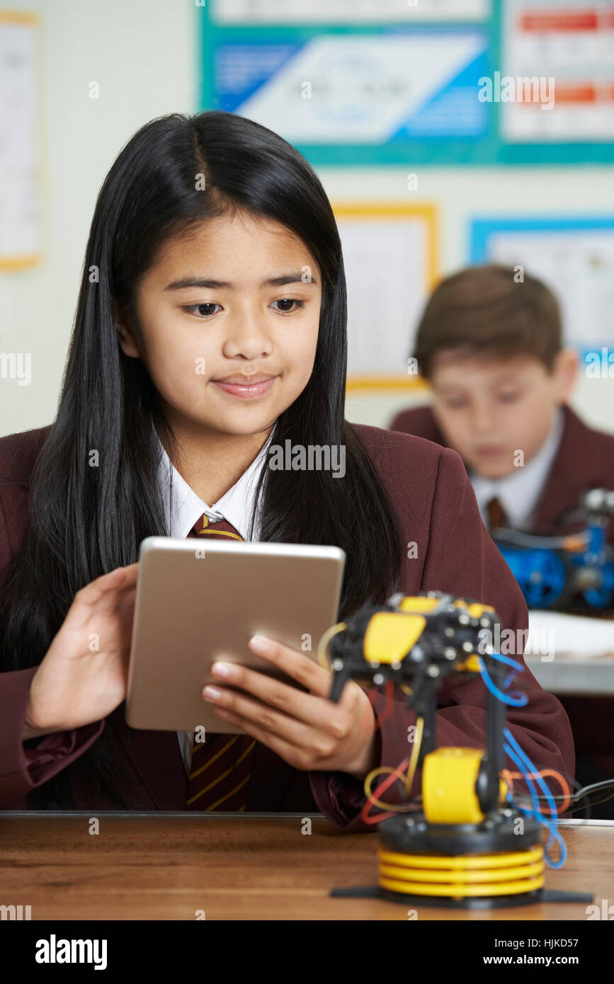 Pupils In Science Lesson Studying Robotics Stock Photo - Alamy