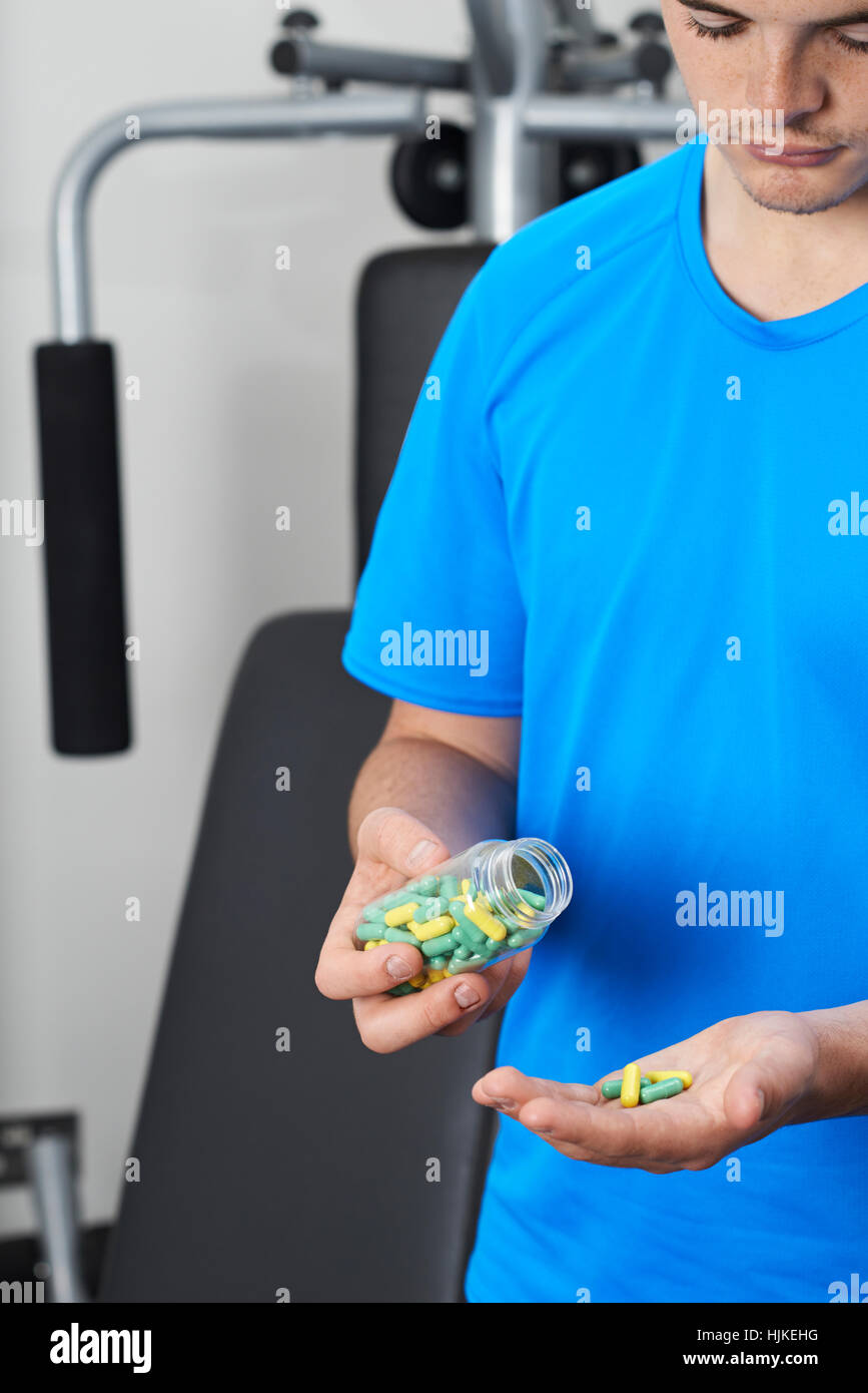 Teenager male gym hi-res stock photography and images - Alamy