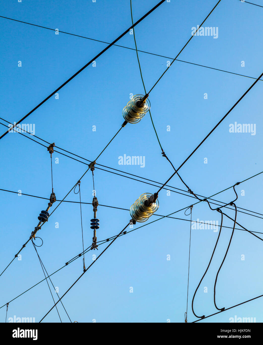 Current overhead trolley hi-res stock photography and images - Alamy