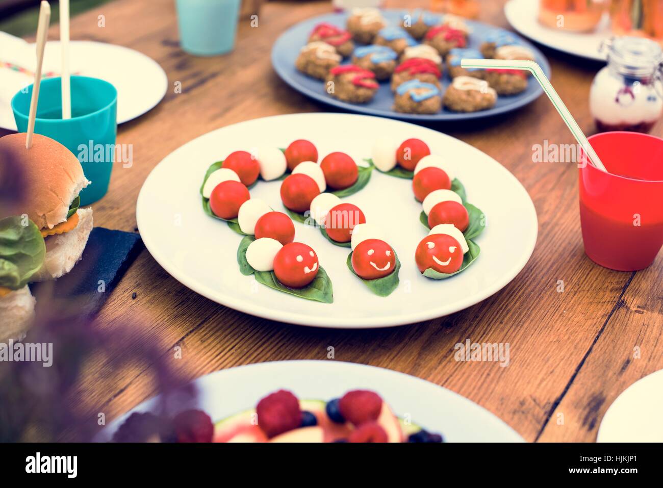 Preparation Table Setting Party Concept Stock Photo - Alamy