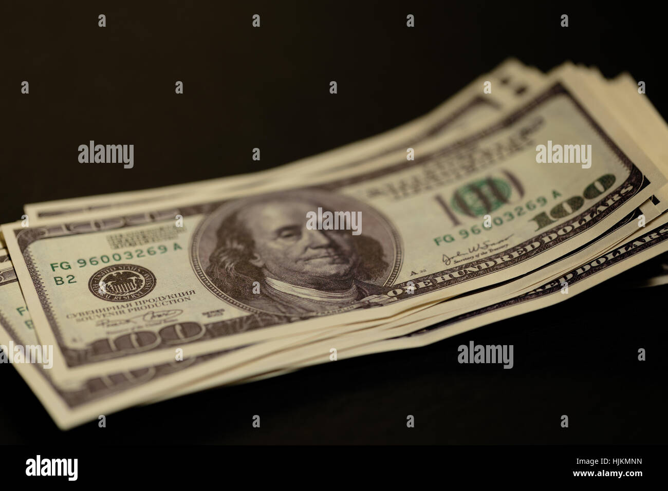 stack of money growing Stock Photo - Alamy