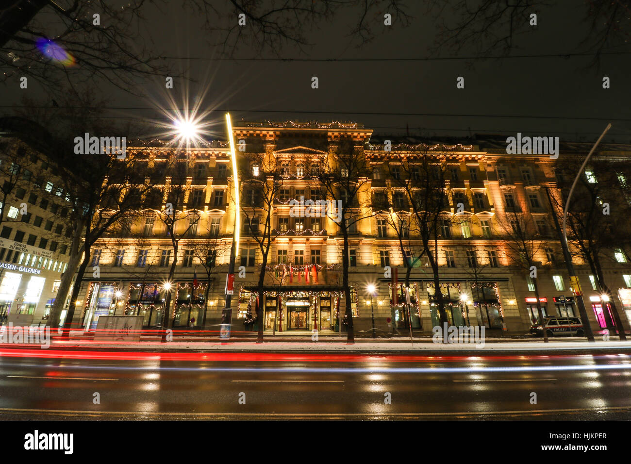 Vienna attractions hi-res stock photography and images - Alamy