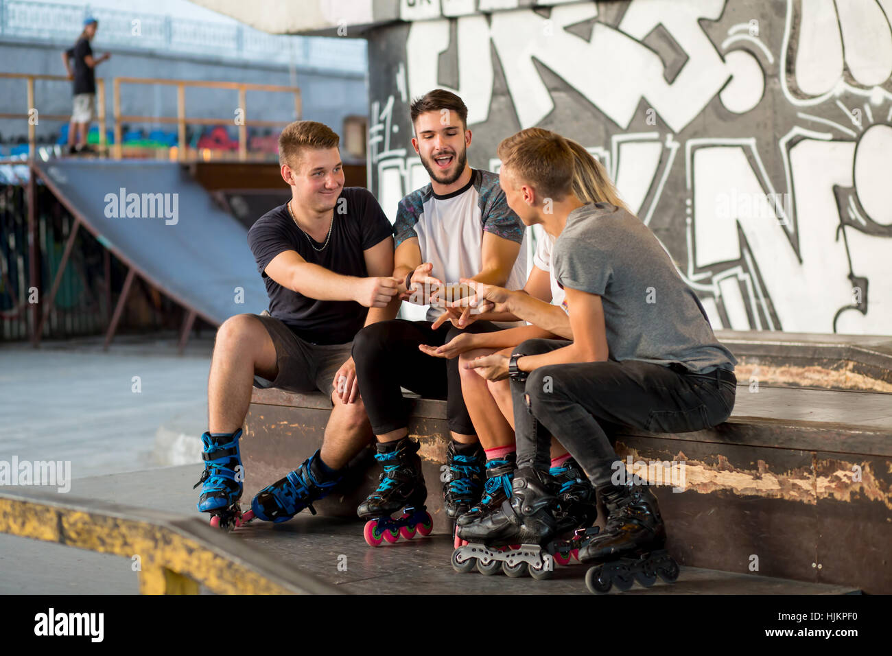 People playing rock paper scissors Stock Photo - Alamy
