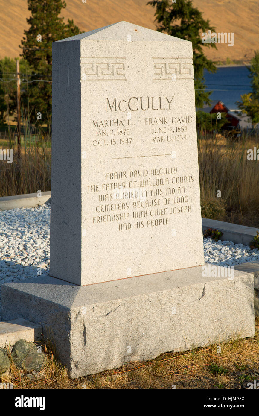 Chief joseph grave hi-res stock photography and images - Alamy