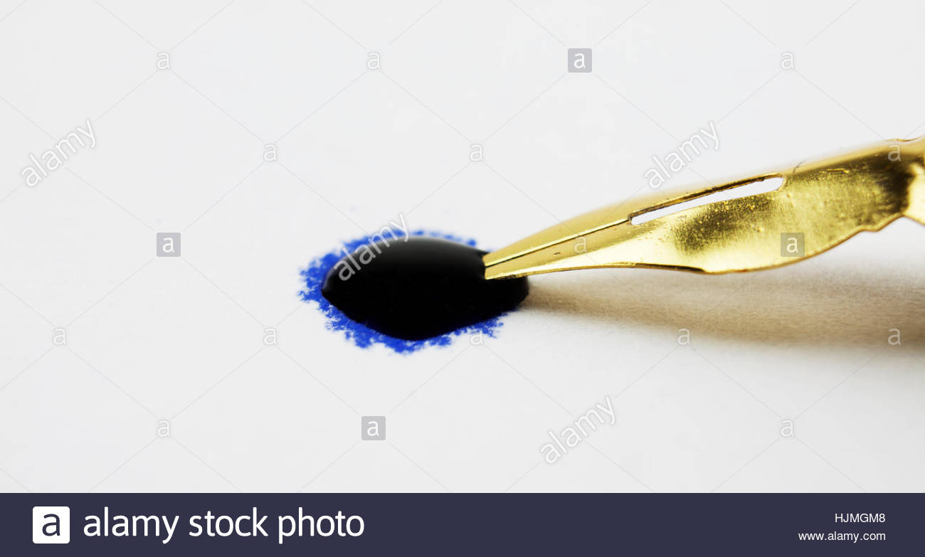Fountain Pen Ink Bottle Stock Photos & Fountain Pen Ink Bottle Stock ...