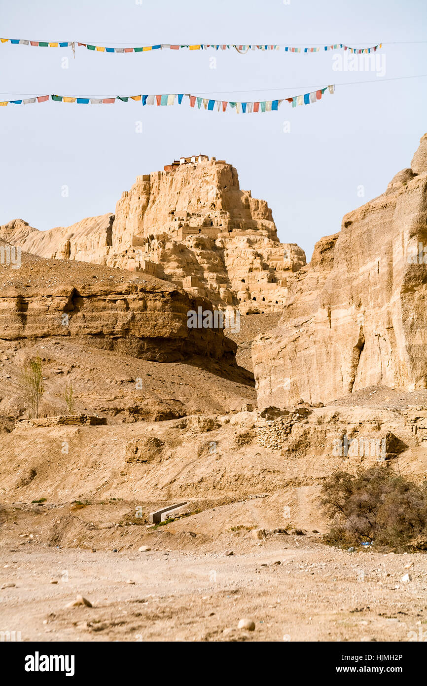 Ruins of Tsaparang, "lost city", Ancient Guge Kingdom in Tibet ...