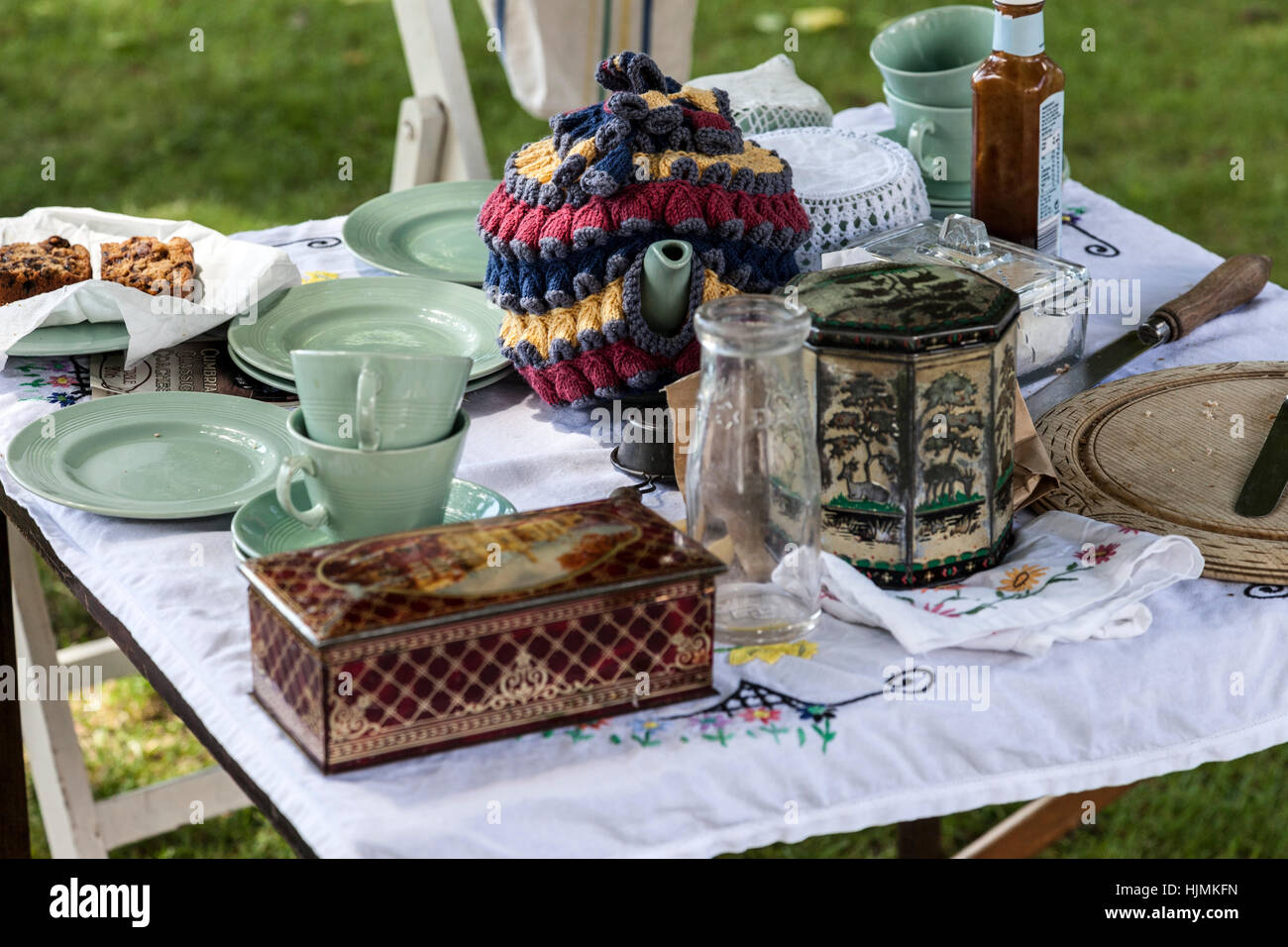 1940s dinner hi-res stock photography and images - Alamy