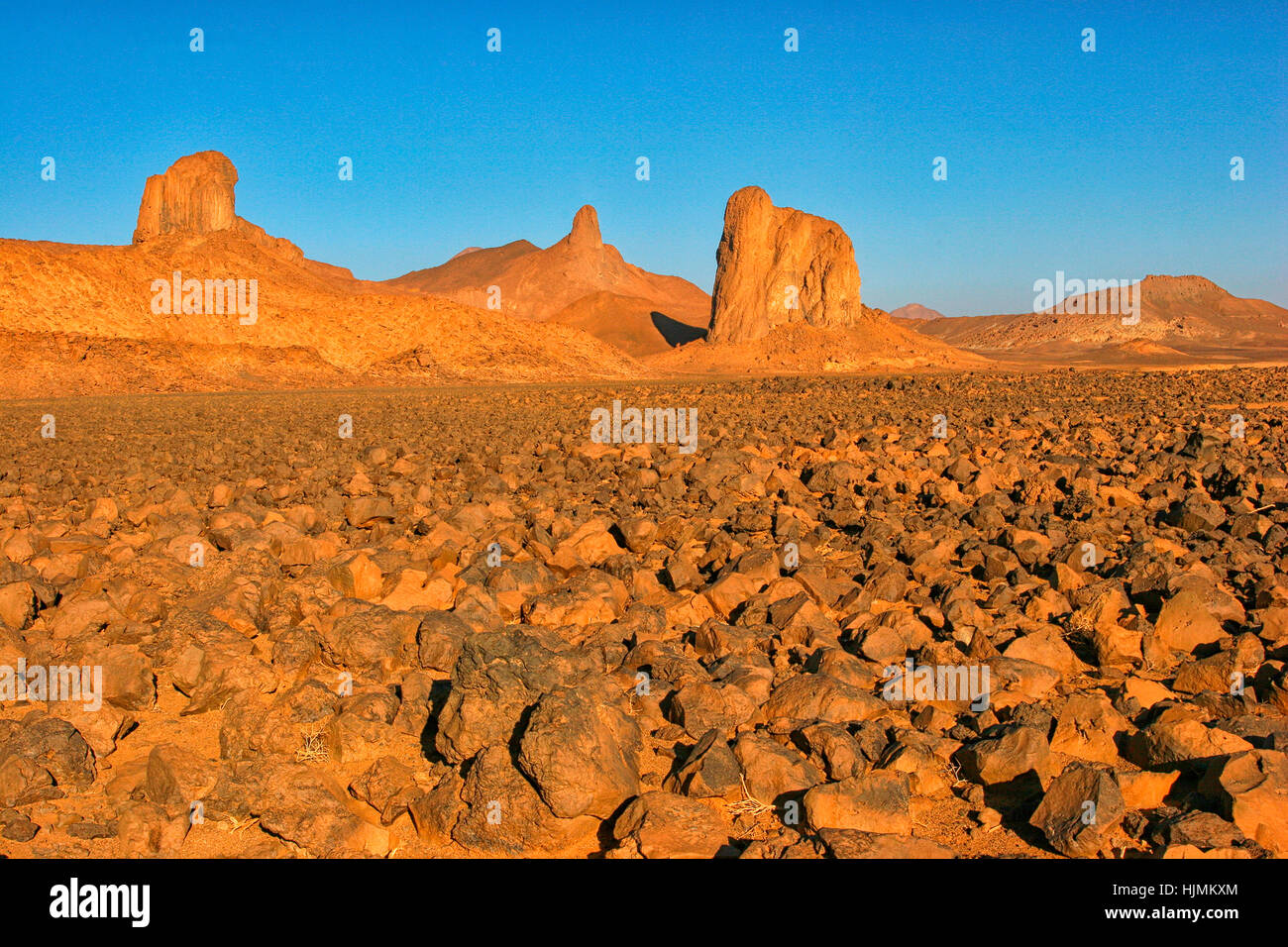 Algeria ahaggar mountains hi-res stock photography and images - Alamy