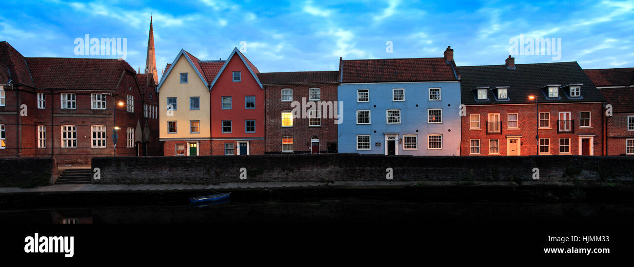 The River Wensum quayside and the spire of Norwich Cathedral, Norwich ...