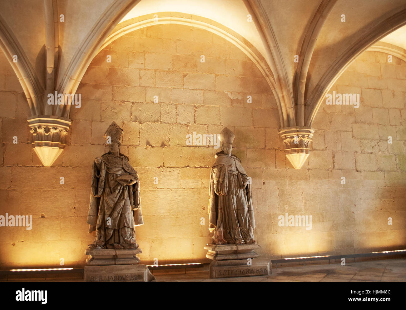 Monastery of Alcobaca: the Chapter House, the room with baroque statues ...