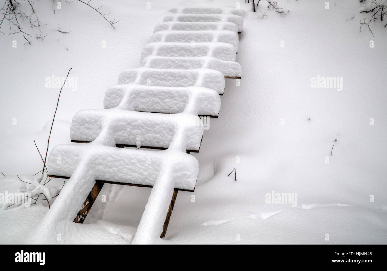 Rustic winter wonderland wooden hi-res stock photography and images - Alamy