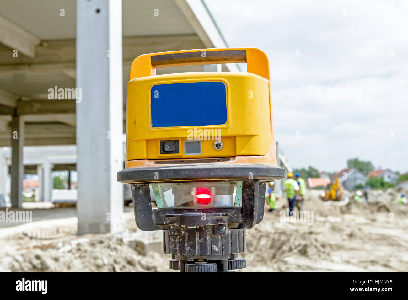 Laser level tripod hi-res stock photography and images - Alamy
