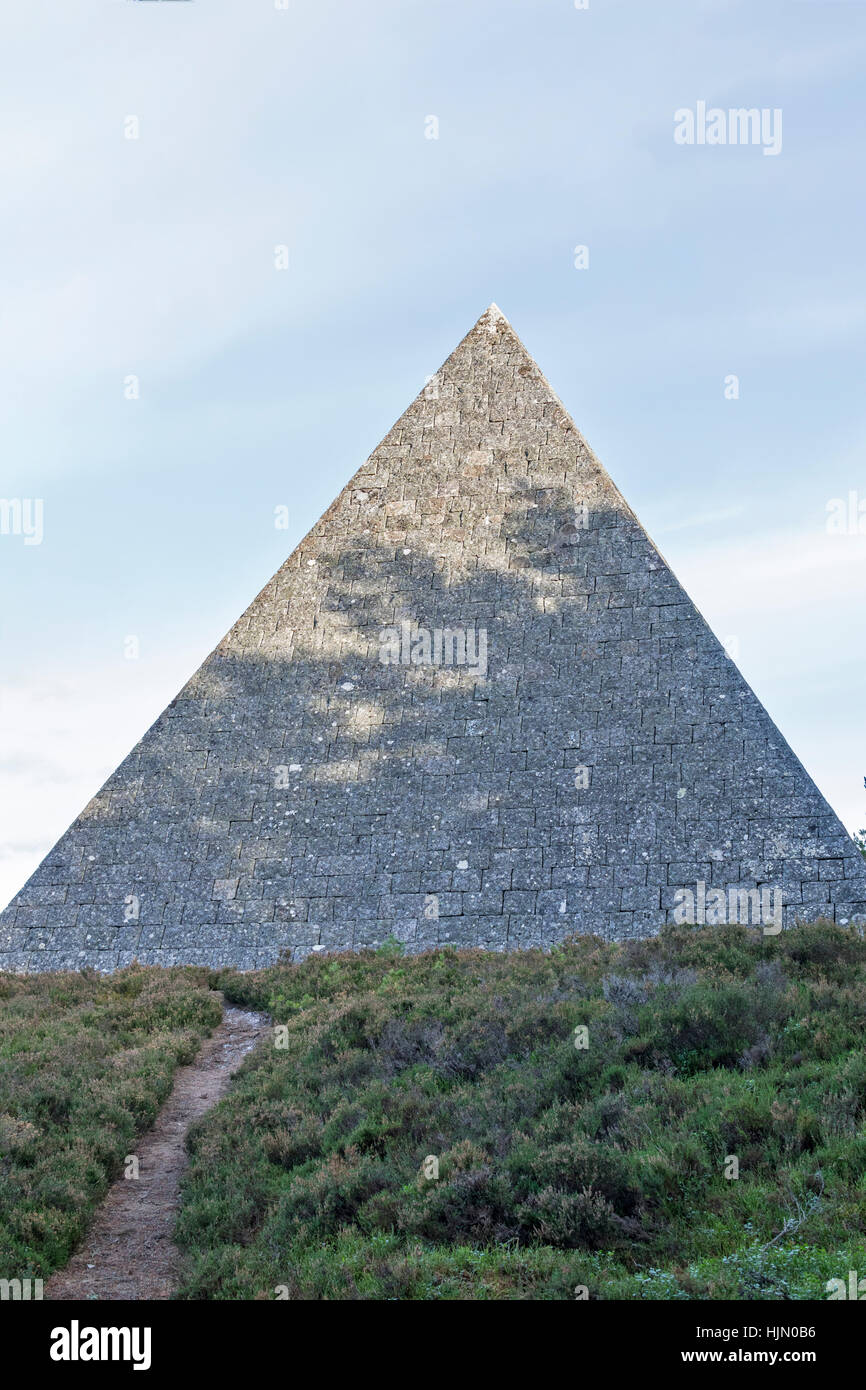 BALMORAL CAIRNS BALMORAL ESTATE CRATHIE FOOTPATH TO THE MASSIVE PRINCE ...