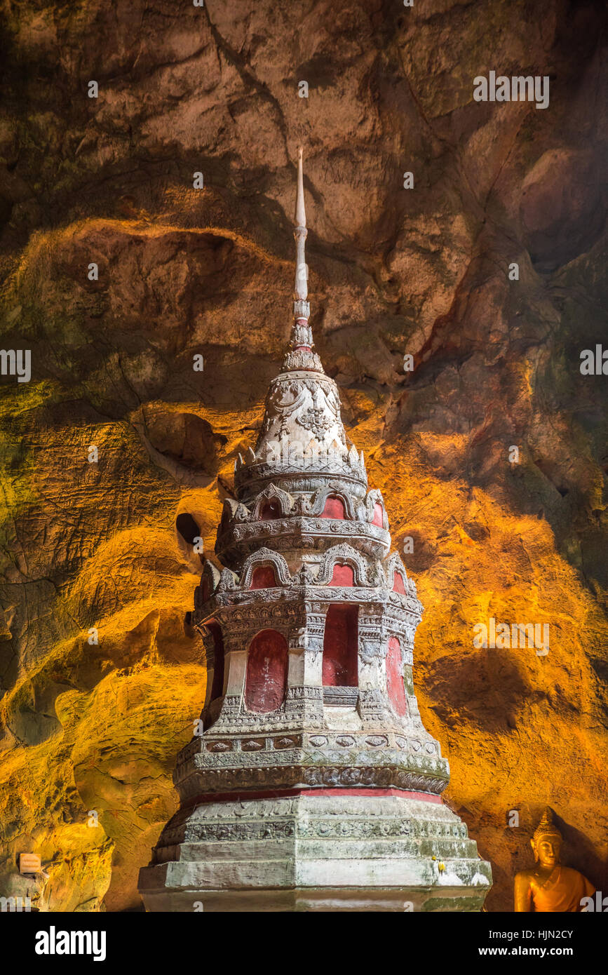 The pagoda in cave. Thailand Stock Photo - Alamy