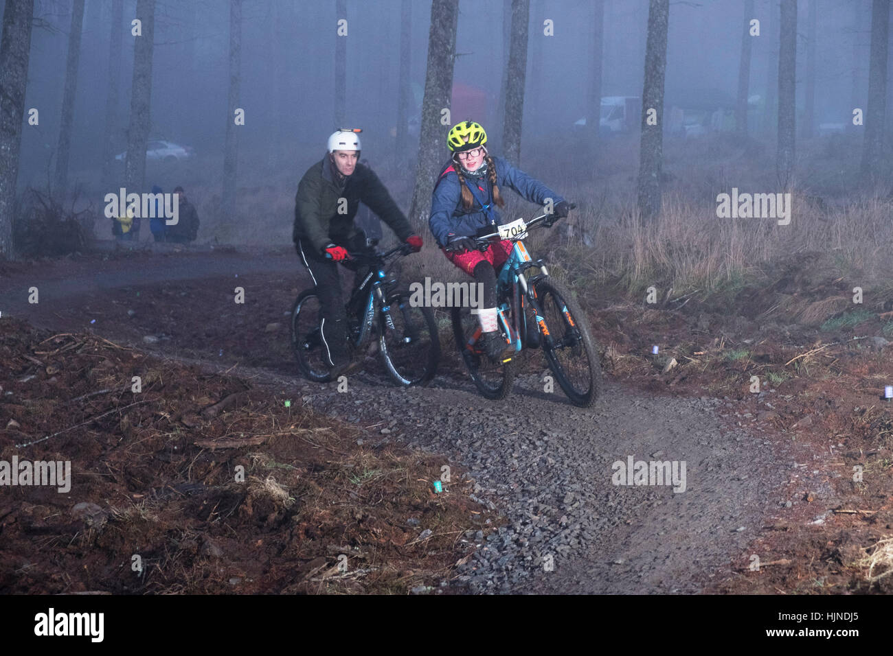Contestants tough it out in the 2017 Strathpuffer race in the Scottish ...