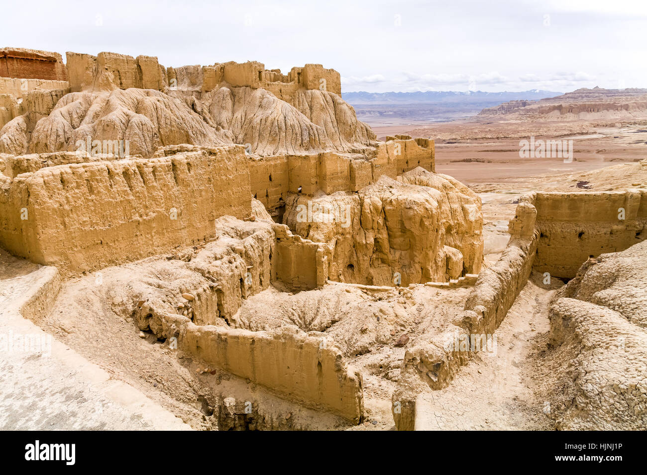 Ruins of Tsaparang, "lost city", Ancient Guge Kingdom in Tibet ...