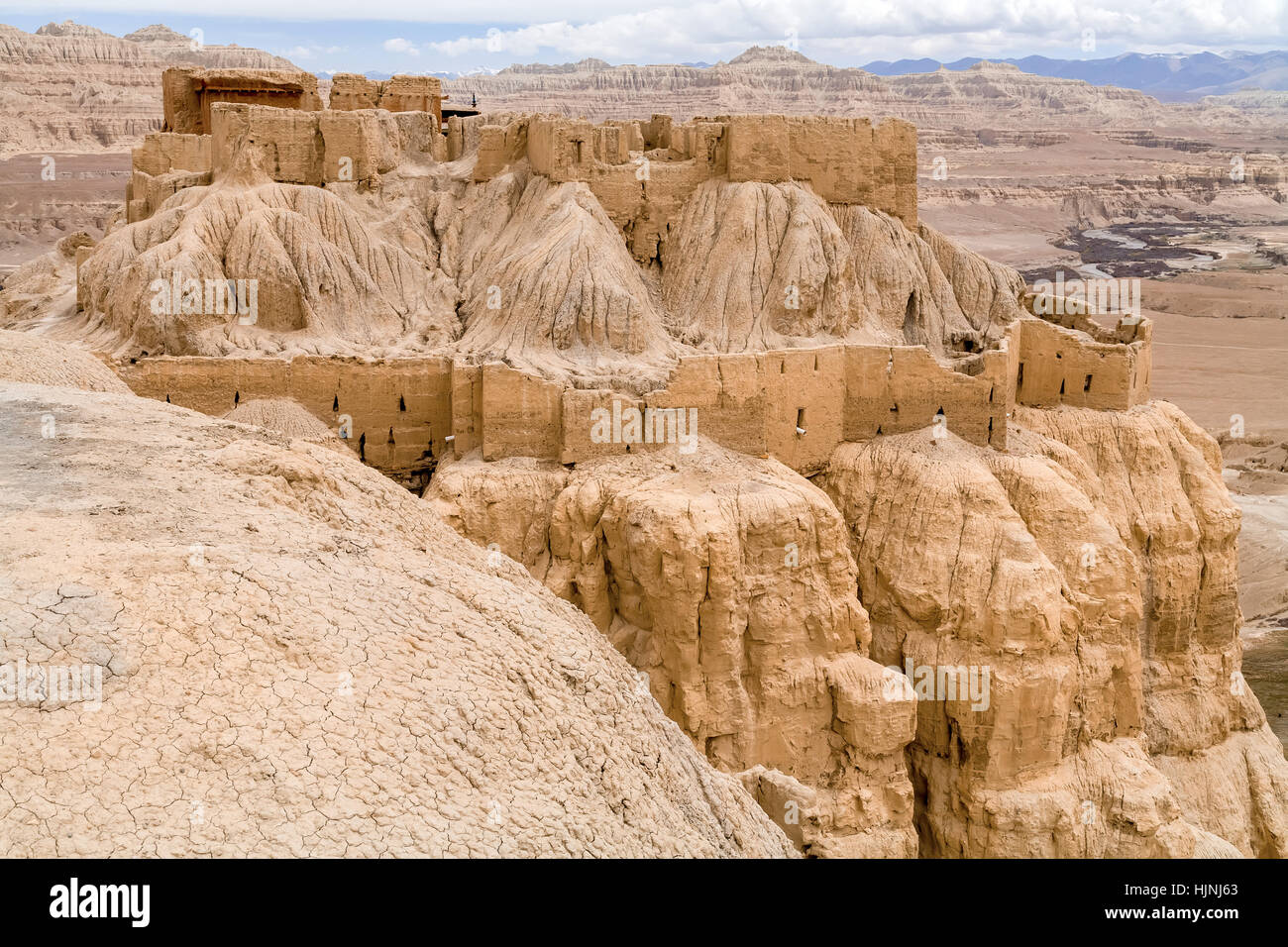 Ruins of Tsaparang, "lost city", Ancient Guge Kingdom in Tibet ...