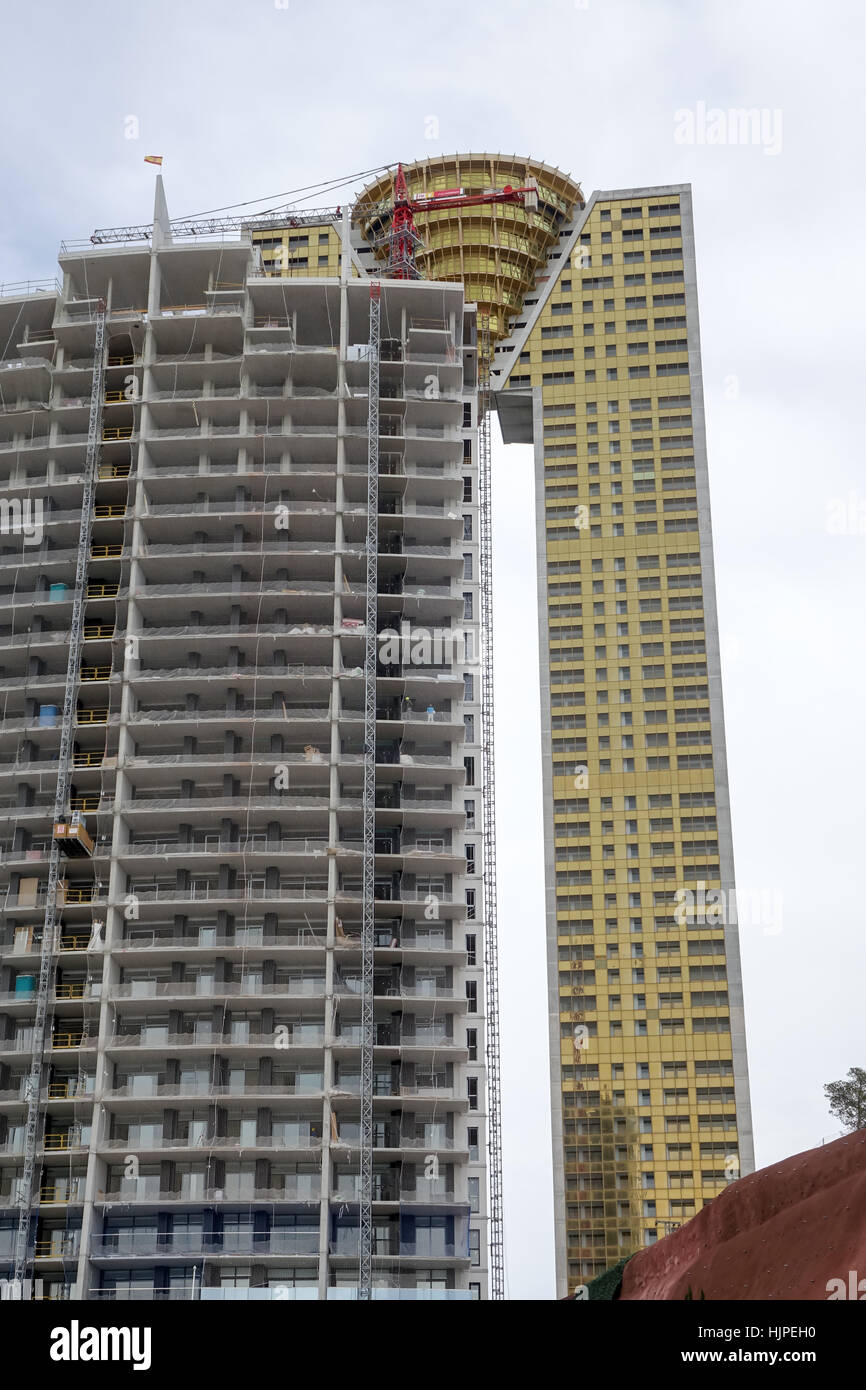 Benidorm tallest skyscraper hi-res stock photography and images - Alamy