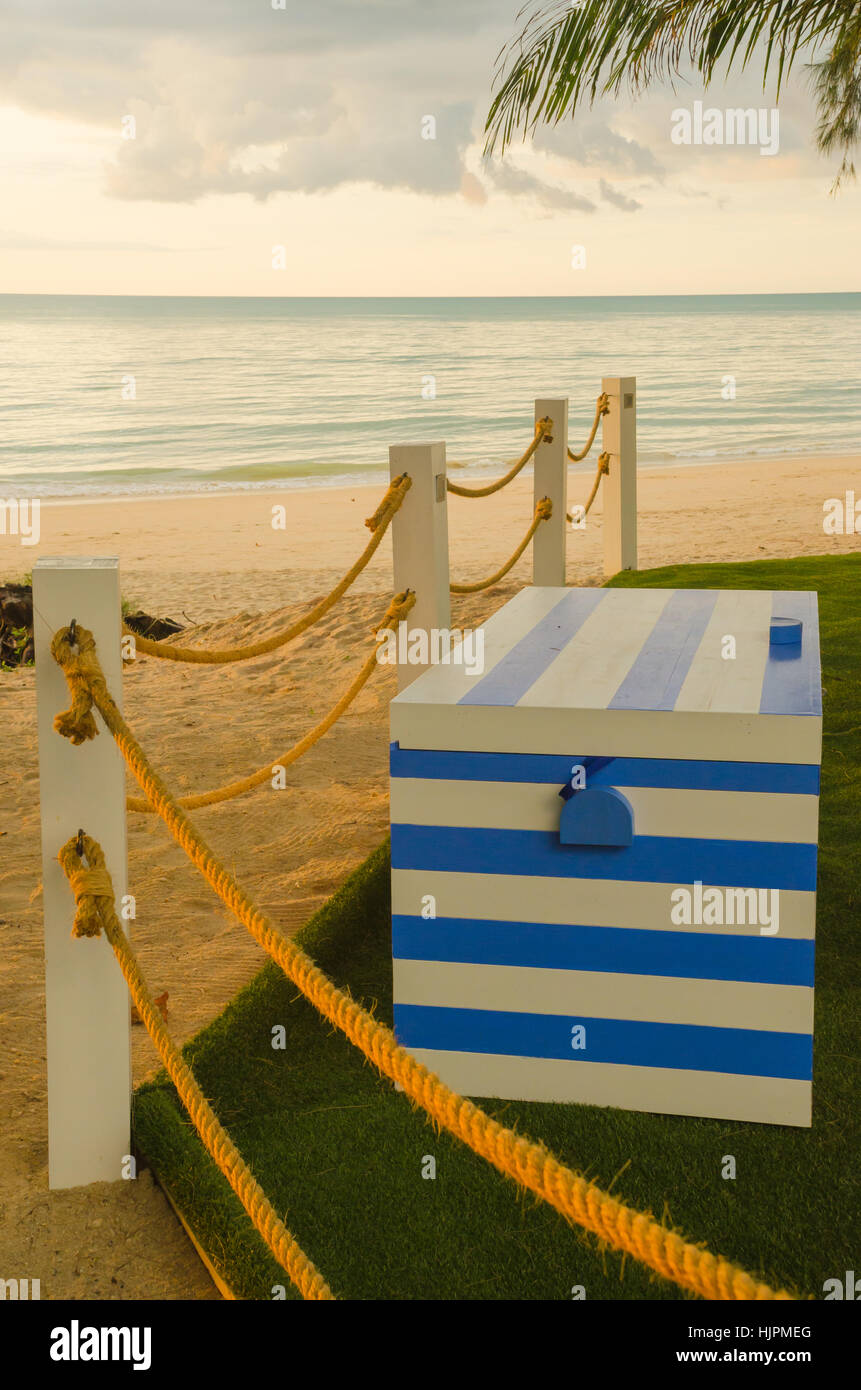 Beach rope line at the pole Stock Photo - Alamy