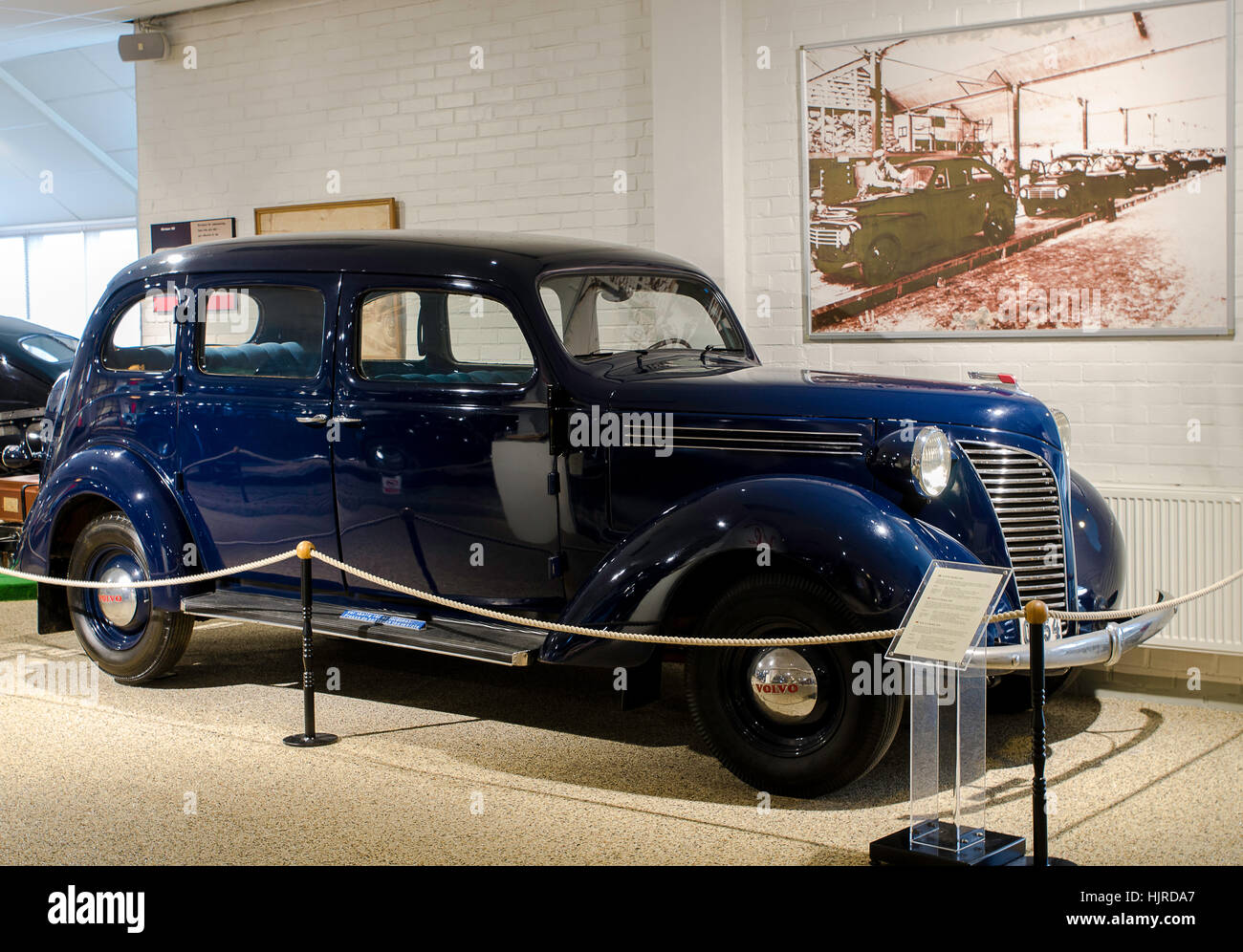 Old volvo car hi-res stock photography and images - Alamy