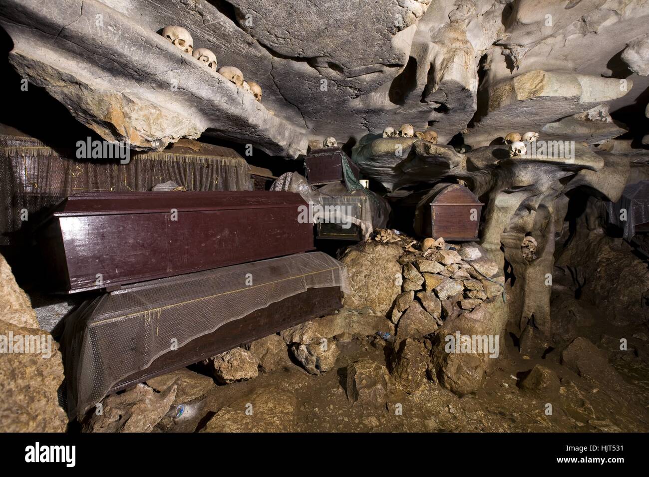 object, culture, death, indonesia, cemetery, tomb, grave, decay ...