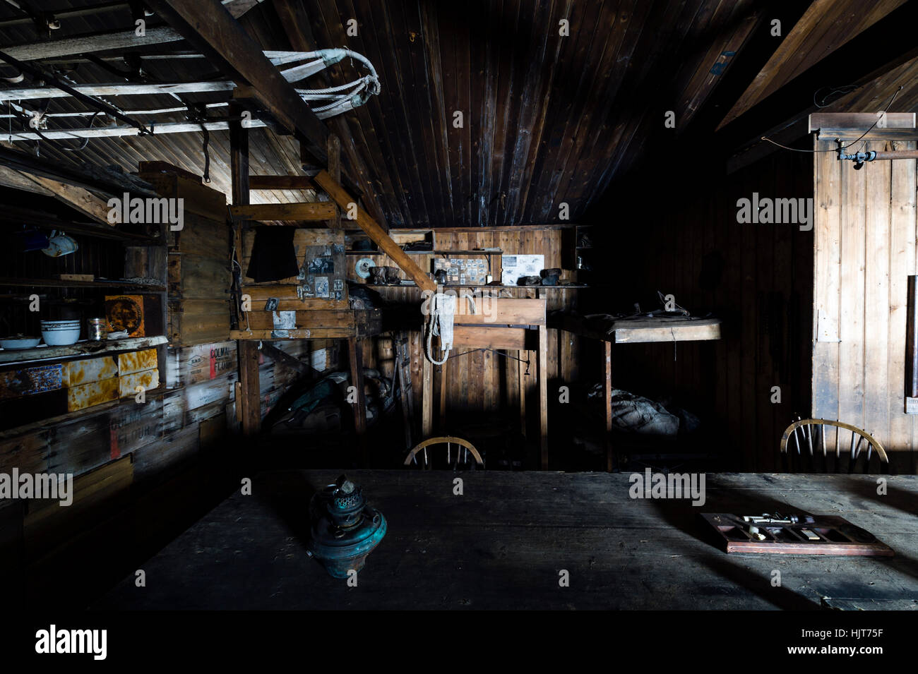 Bunkroom hi-res stock photography and images - Alamy