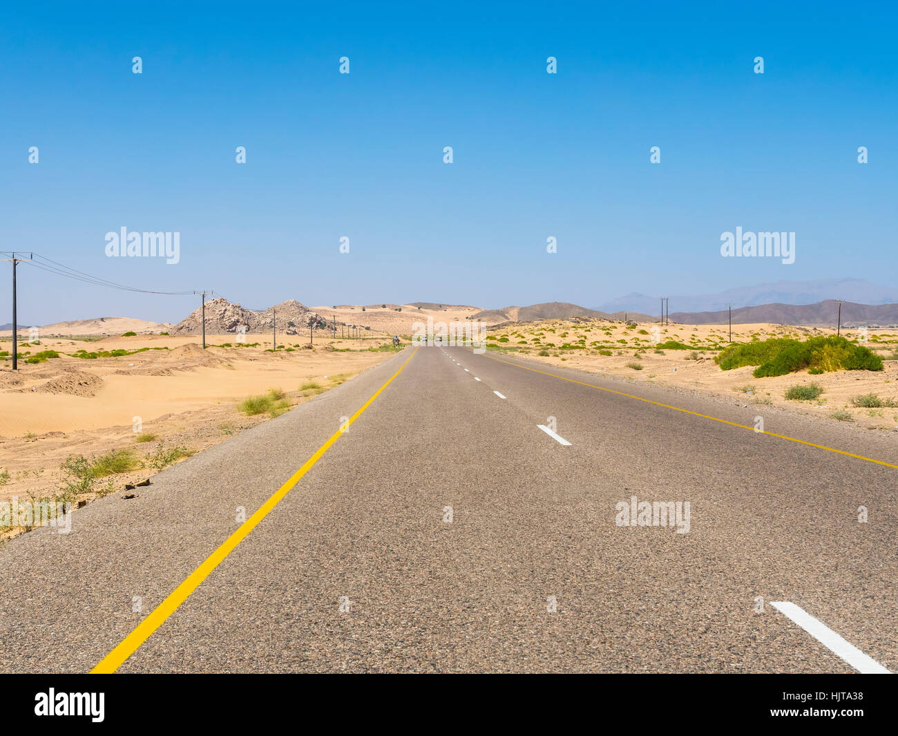 Sharqiyah desert hi-res stock photography and images - Alamy