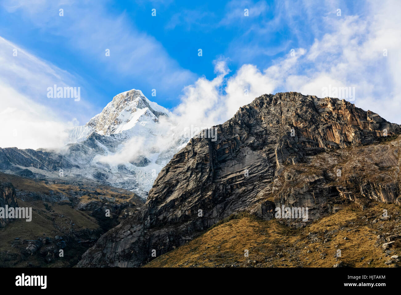 Huascaran summit hi-res stock photography and images - Alamy