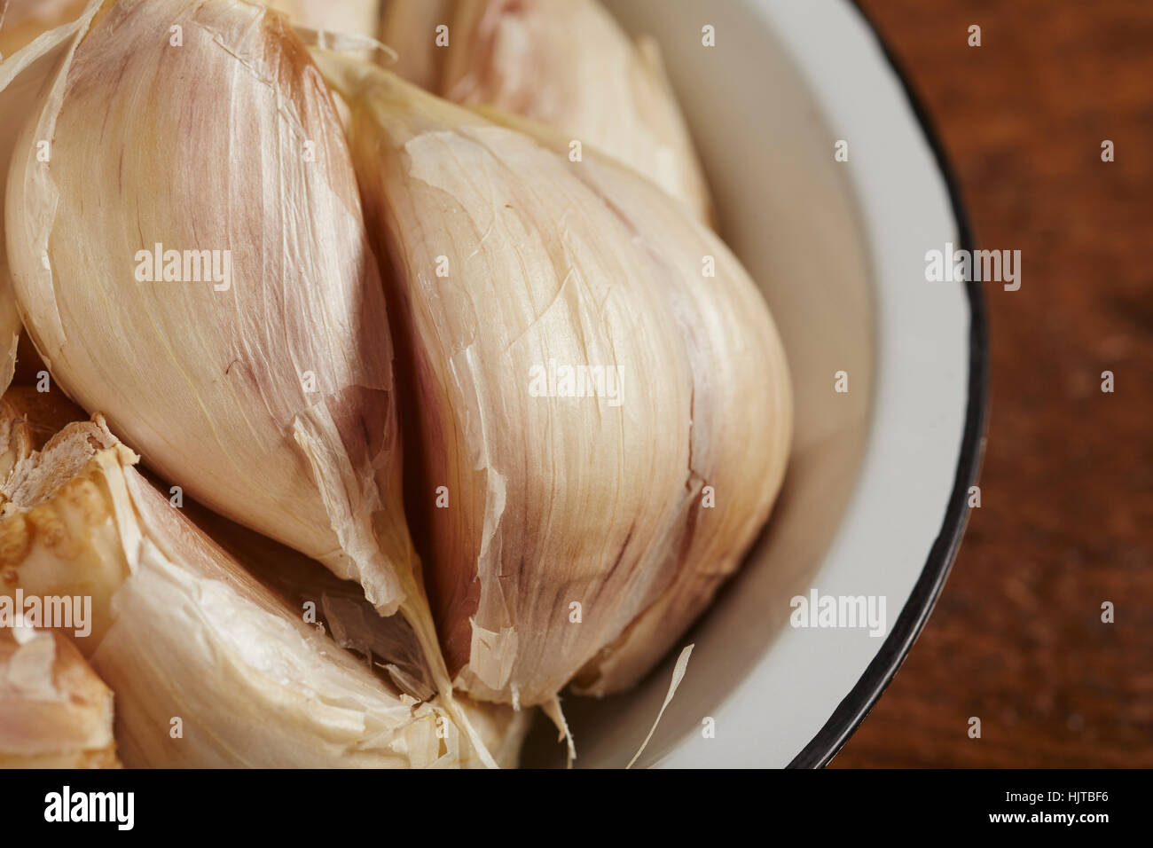 cloves of long neck garlic Stock Photo - Alamy