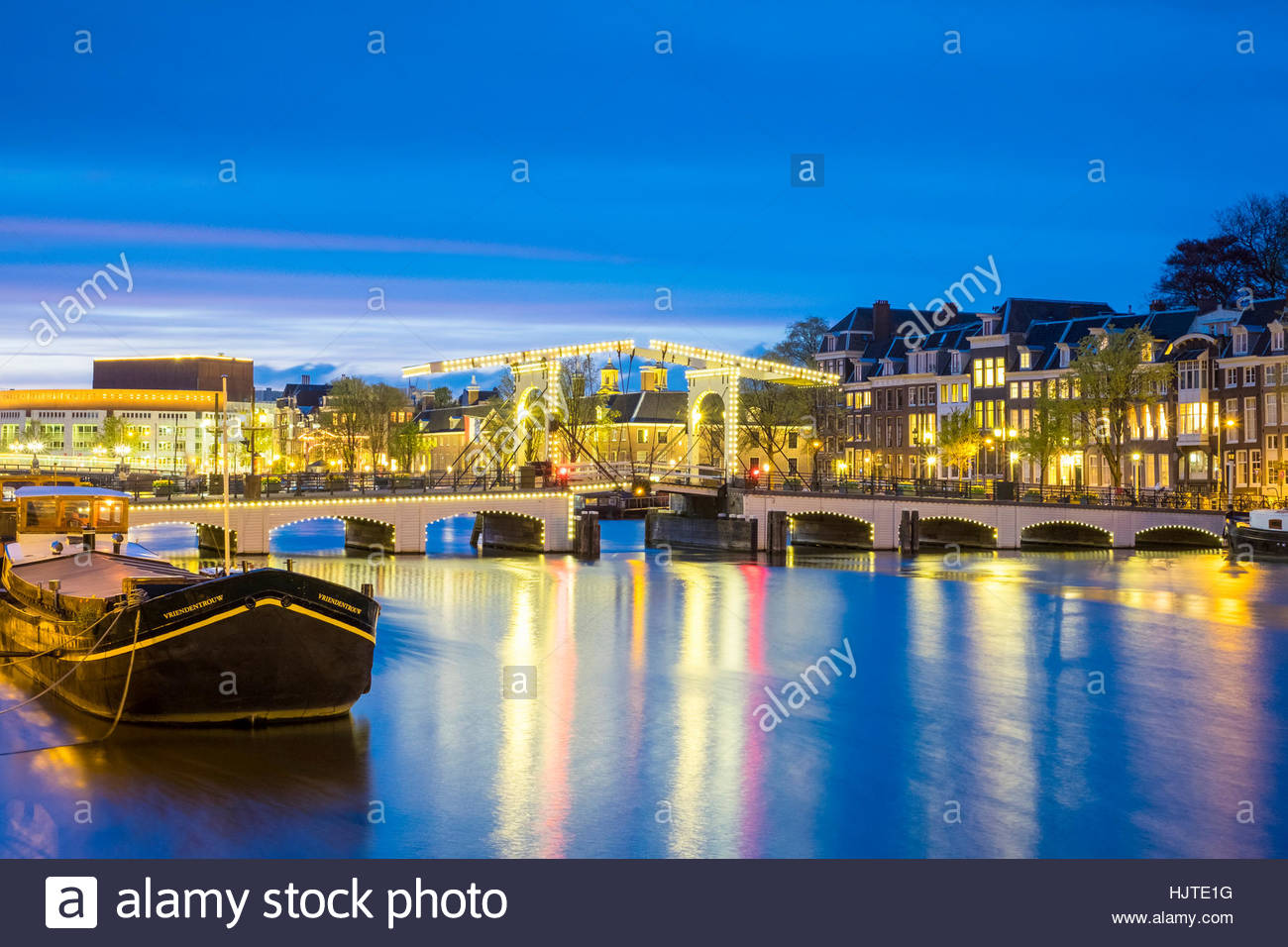 Amstel Bridge High Resolution Stock Photography and Images - Alamy