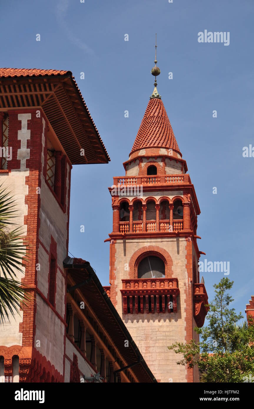 College tower america hi-res stock photography and images - Alamy