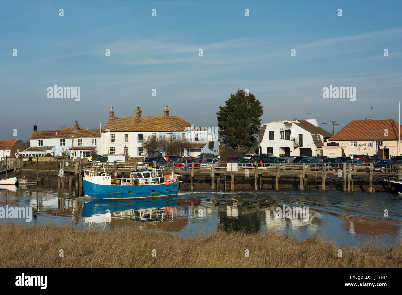 Southwold Harbour River Blyth fishing boat returns Stock Photo - Alamy