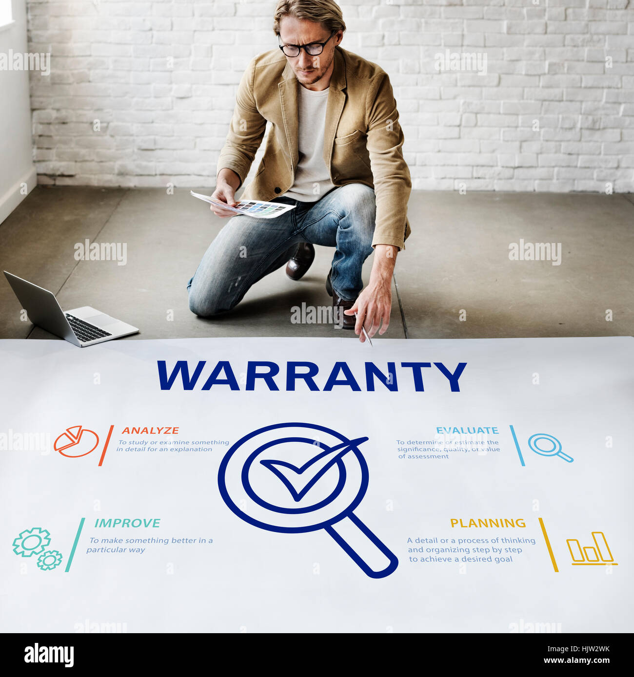 Quality Management Check Icon Concept Stock Photo - Alamy