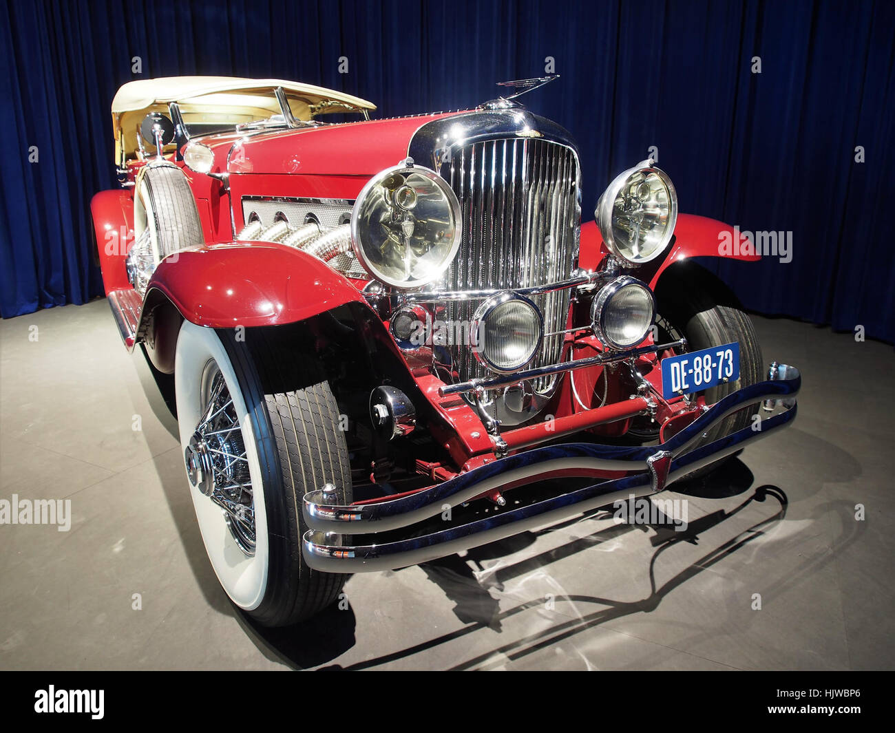 The 1935 Duesenberg Model SJ LaGrande Dual Cowl Phaeton is a classic ...
